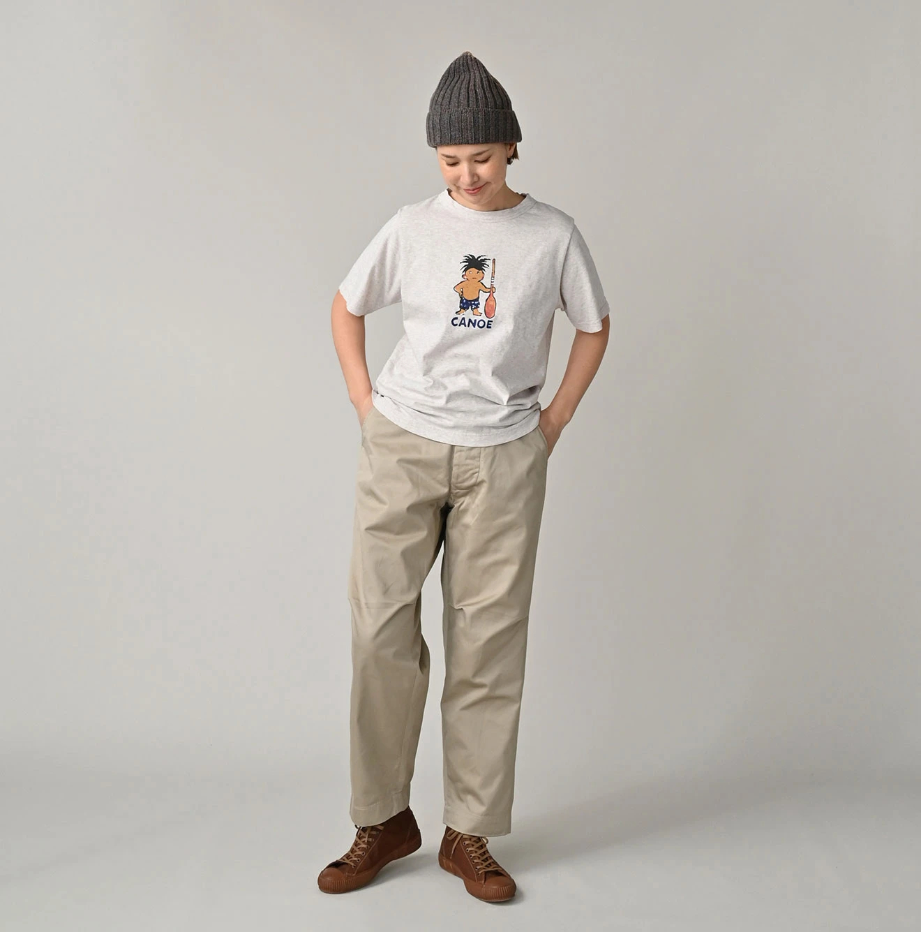 45R（フォーティファイブアール）| 葉山ものがたりコノッキくんベタッチプリントの90845星Tシャツ（再び・トップ） Short ...